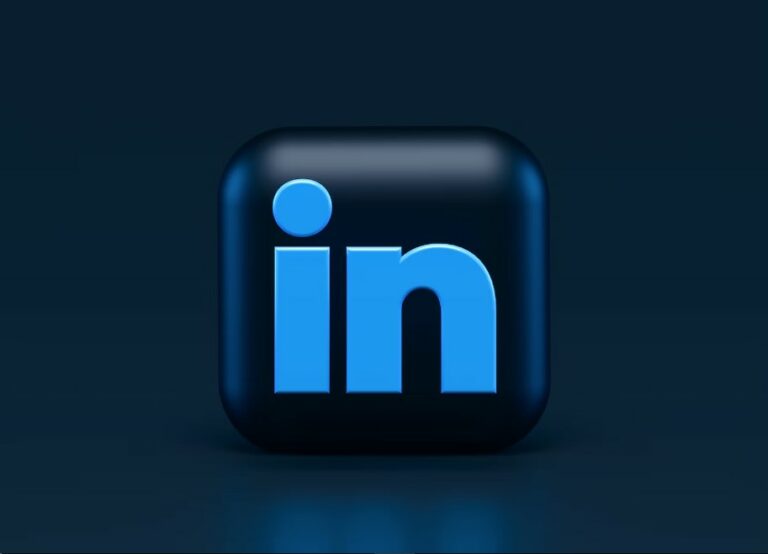 LinkedIn Premium Subscription and How to Pay for It - Changera Blog